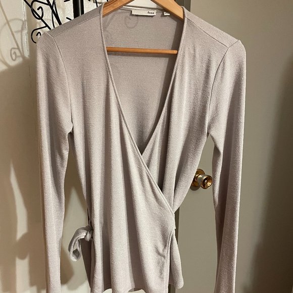 Wilfred | Sweaters | Wilfred Free Cozy Wrap Around Cardigan Sweater ...